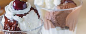 Κλασικό παγωτό Sundae | Απλές και νόστιμες συνταγές